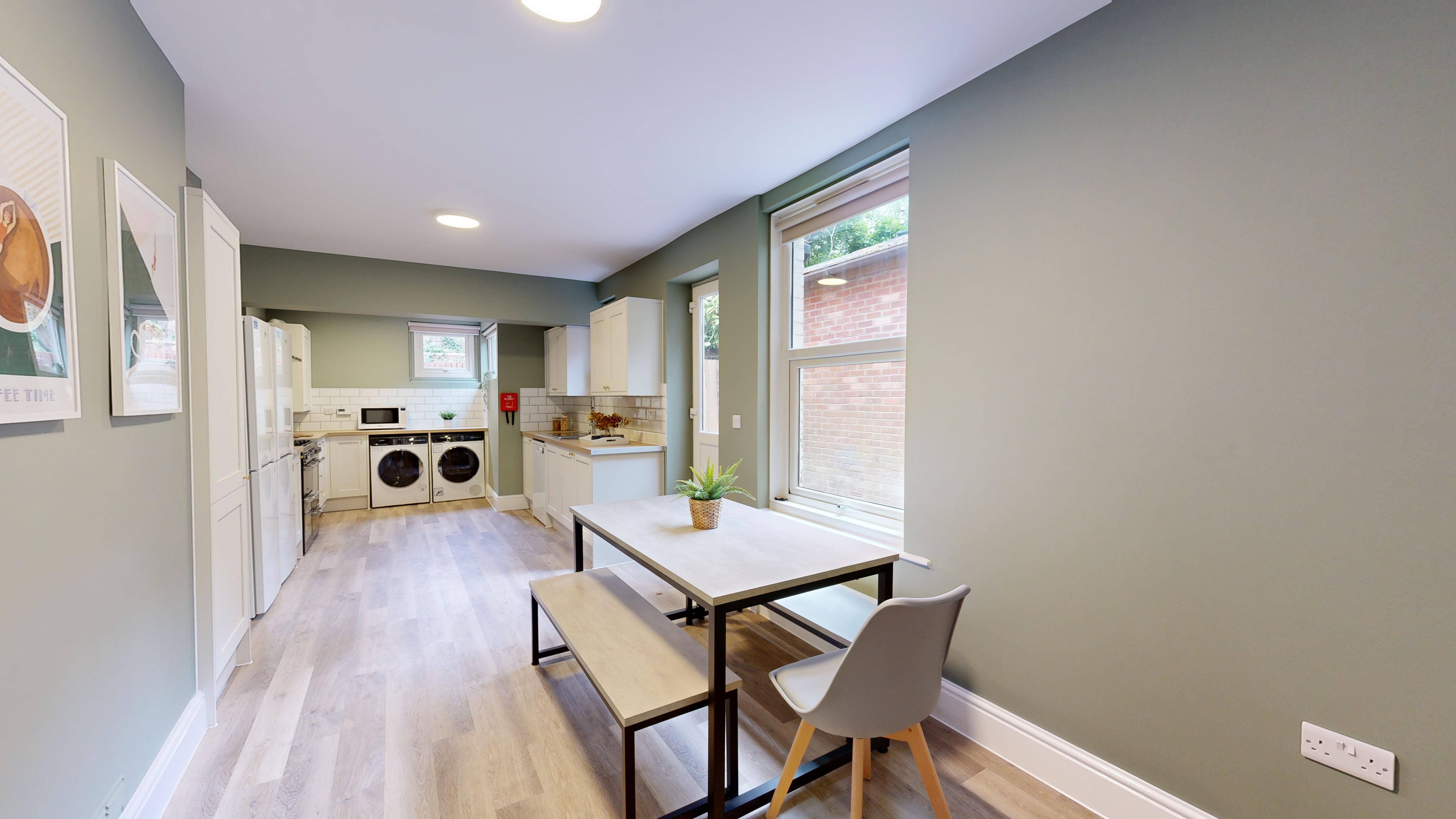 Campbell Property :: 91 Longbrook Street, St James, Exeter